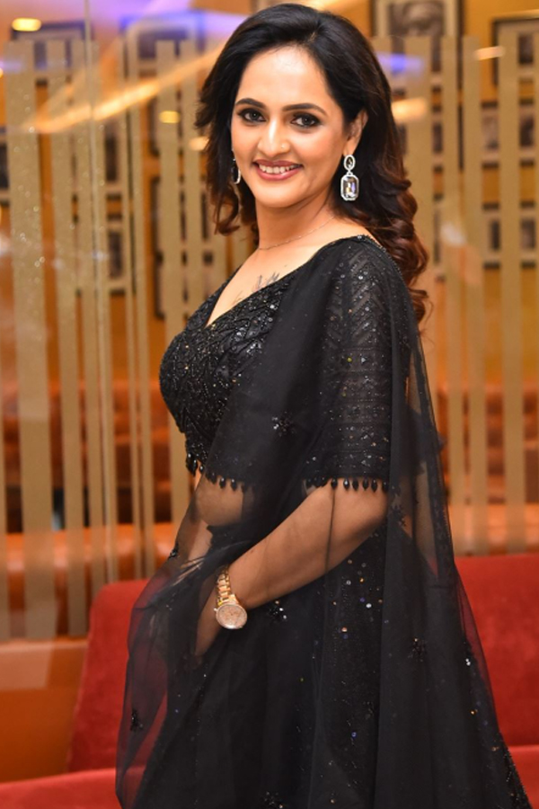 లంగావోణి, చీరలో జ్యోతిరాయ్ స్టన్నింగ్ లుక్స్..మతిపోగొట్టేస్తోన్న సీరియల్ యాక్టర్ | Serial ...